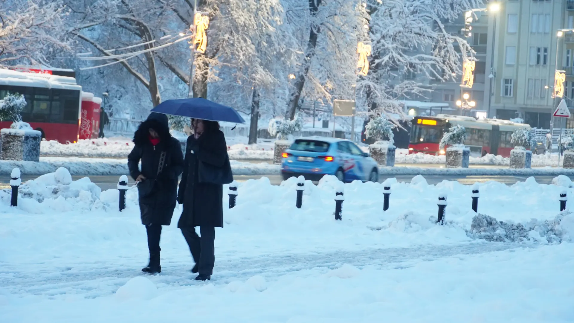 Temperatura u minusu: Od ranog jutra hladno i oblačno vreme, ponegde i sneg